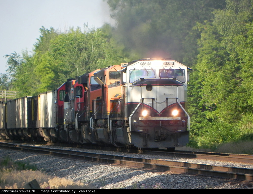 BNSF 9869